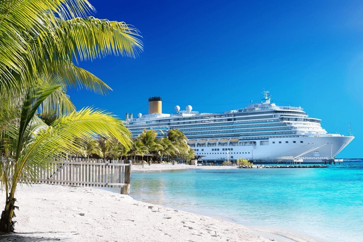 Unlocking Connectivity at Sea: How Passive Optical LANs Revolutionize Cruise Ship Technology ...